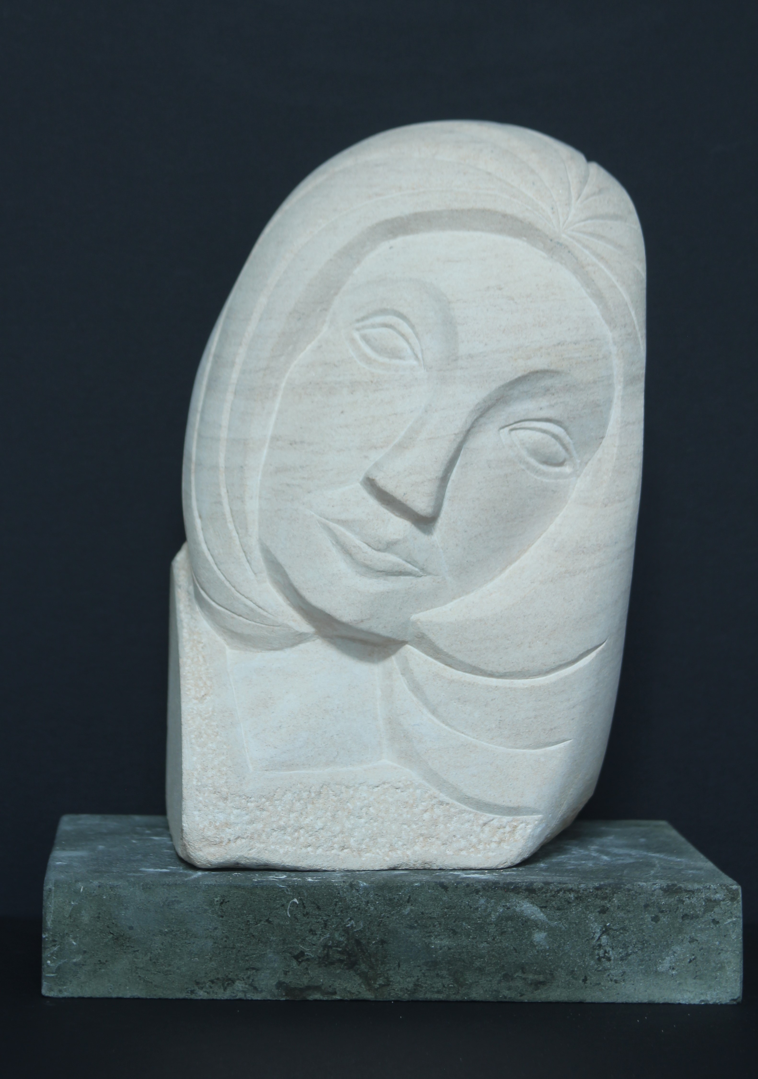 Sculpture by Peter Nava – Stone forms